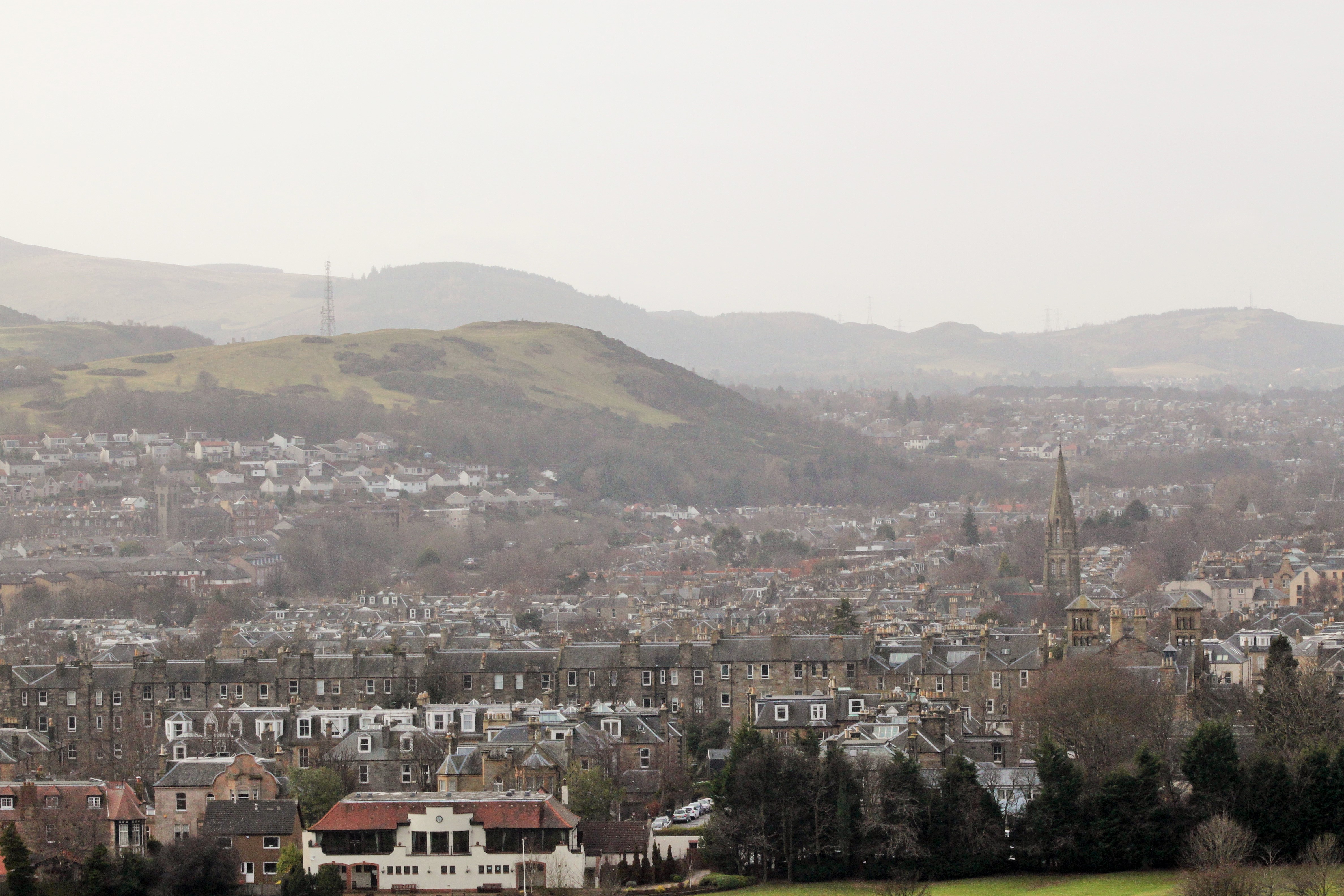 Armed criminals running amok in the Pentland Hills nr Edinburgh ...